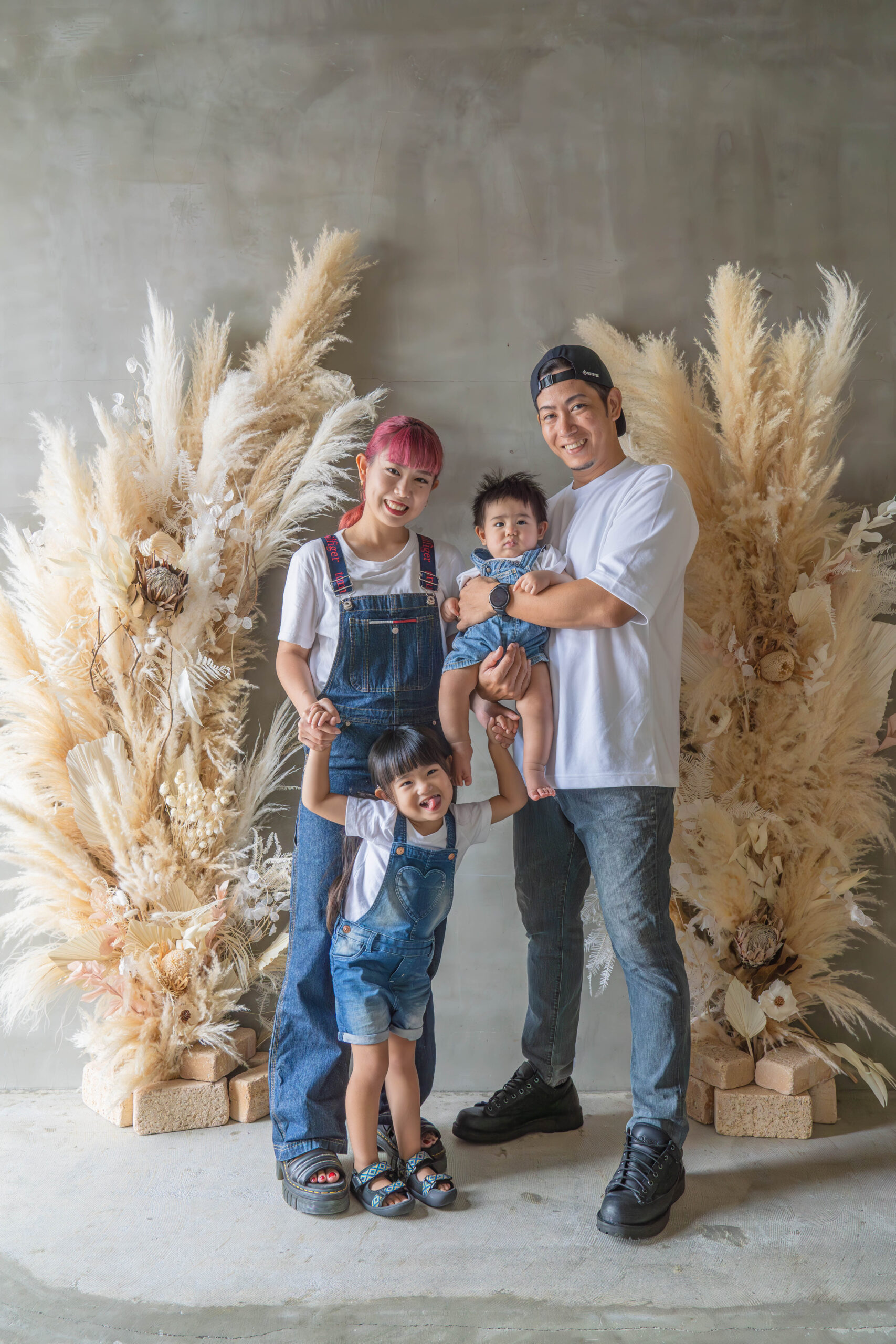 🌾Pampas grass🌾 | 子供と家族の写真館スタジオ ココロ